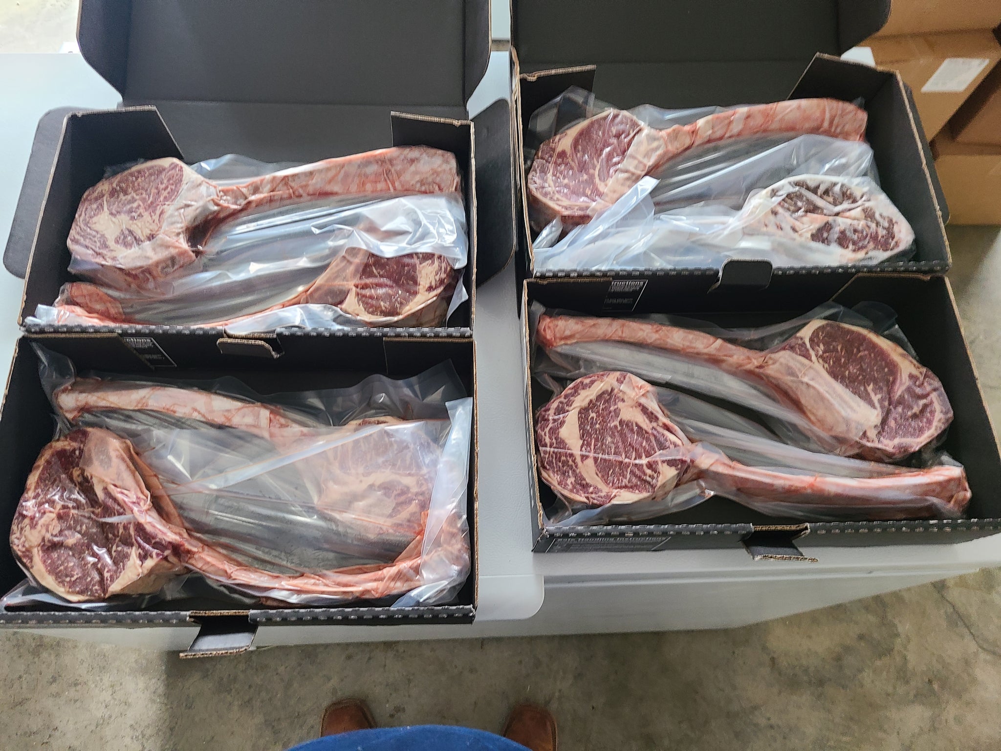 Prime Tomahawk Ribeye – Southern choice foods